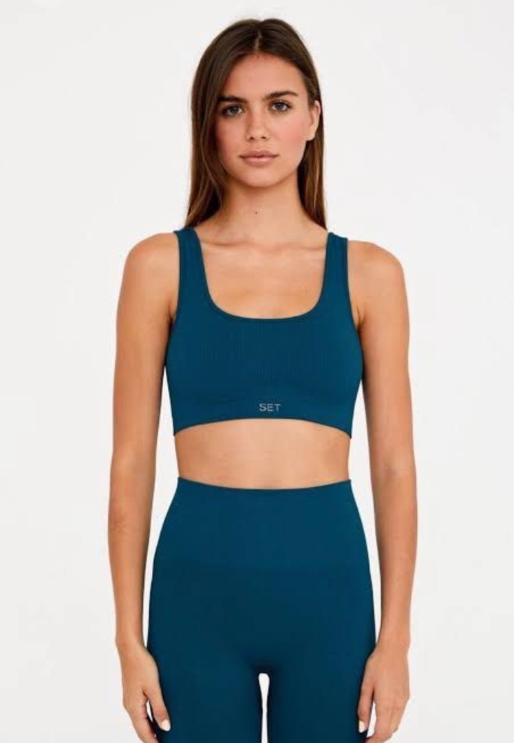 Set Active Bike Shorts in Cove, Women's Fashion, Activewear on Carousell