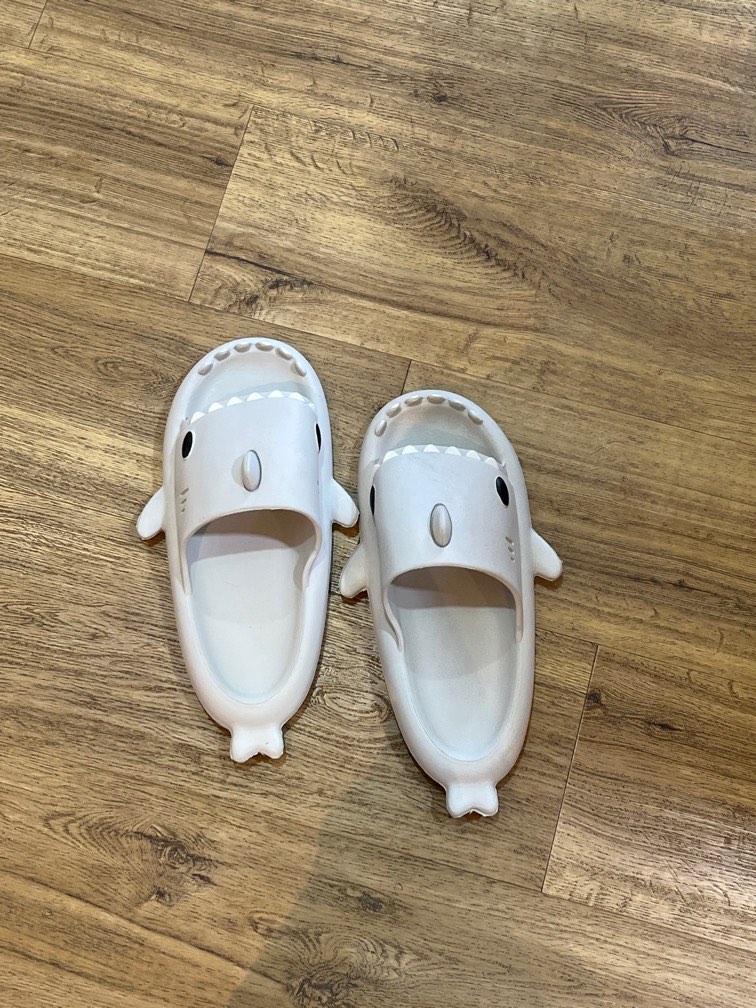 Shark Slides, Men's Fashion, Footwear, Flipflops and Slides on Carousell