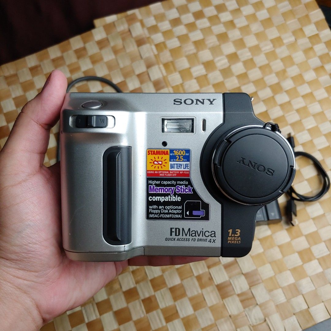 Sony FD Mavica MVC-FD87 Vintage Digicam Digital Camera, Photography ...