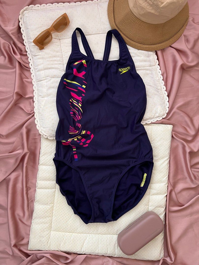 Speedo Training Suit, Women's Fashion, Swimwear, Rash guard on Carousell