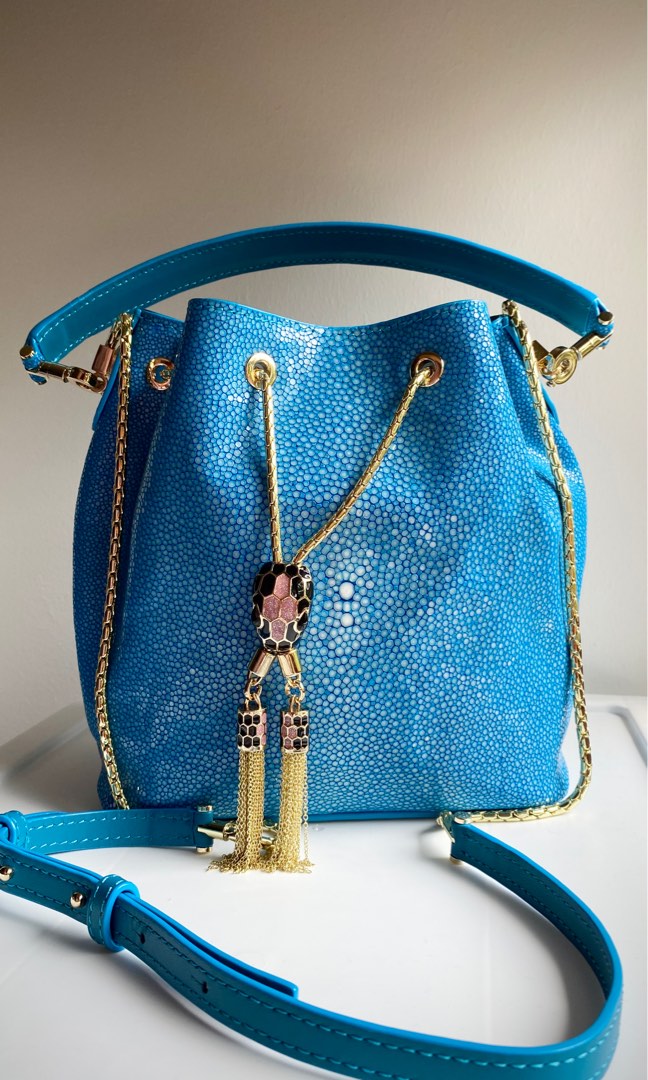 Stingray Bucket Bag Blue 18cm, Women's Fashion, Bags & Wallets, Tote Bags on Carousell