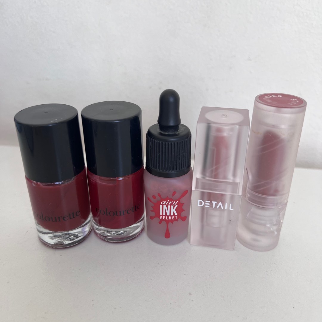 Sunnies Face (Girl Crush), Detail (About Raf), Chic Holic (Antique ...