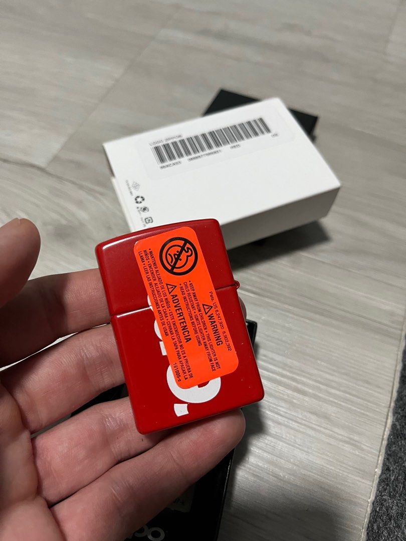 Supreme Zippo Lighter, Hobbies & Toys, Memorabilia & Collectibles ...