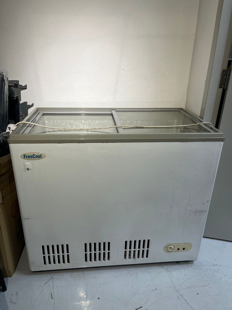 Top sliding door chest freezer, TV & Home Appliances, Kitchen ...