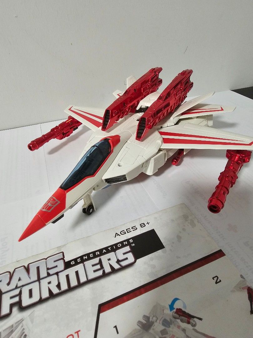 Transformers Generations Leader Class Jetfire Transformers Generations ...