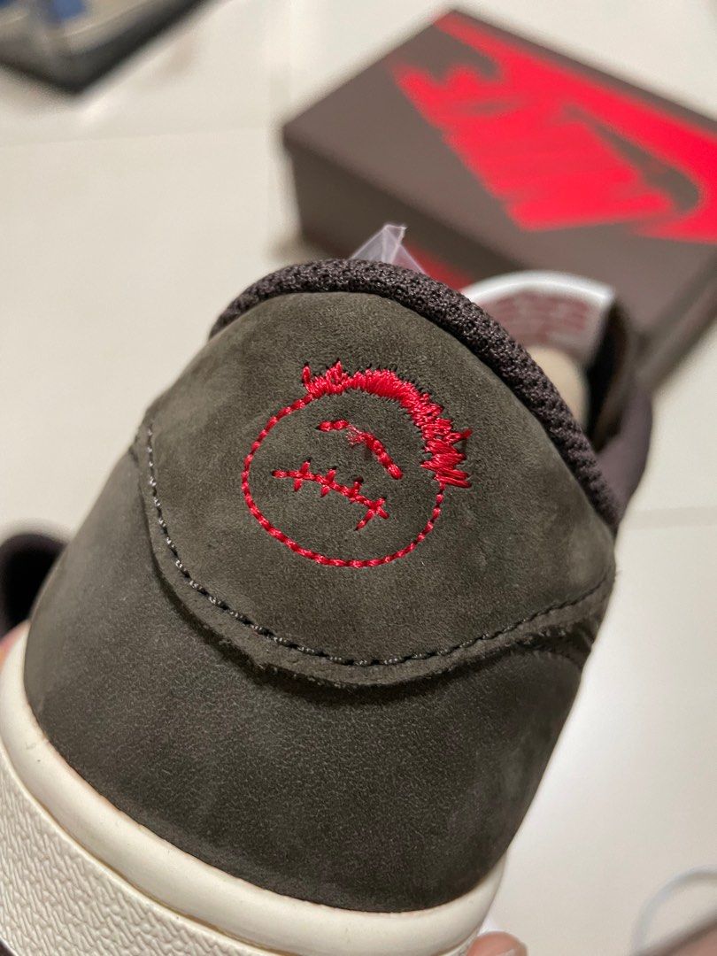 TS Jordan 1 Retro Low (OG) Us8, Luxury, Sneakers & Footwear on Carousell