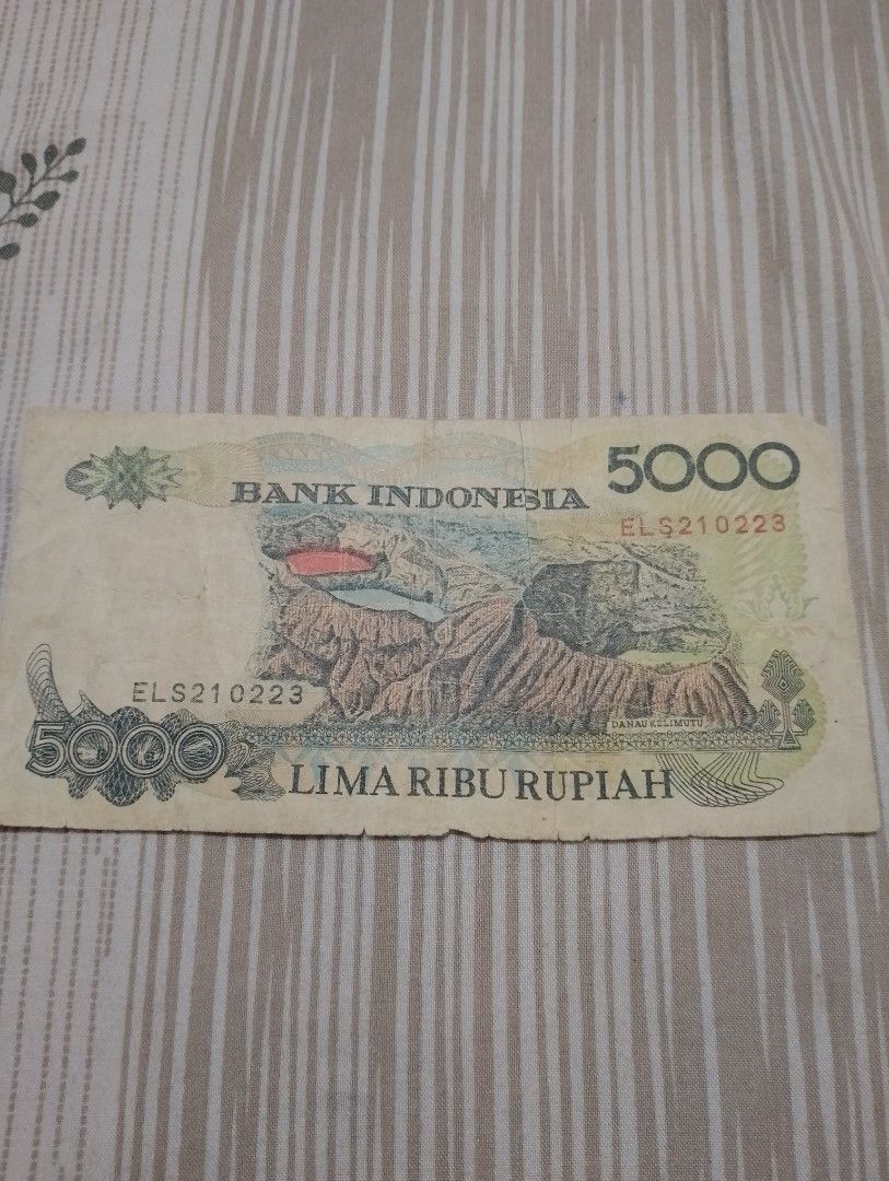 Uang lima ribu kuno 92, Antik, Uang Lama di Carousell