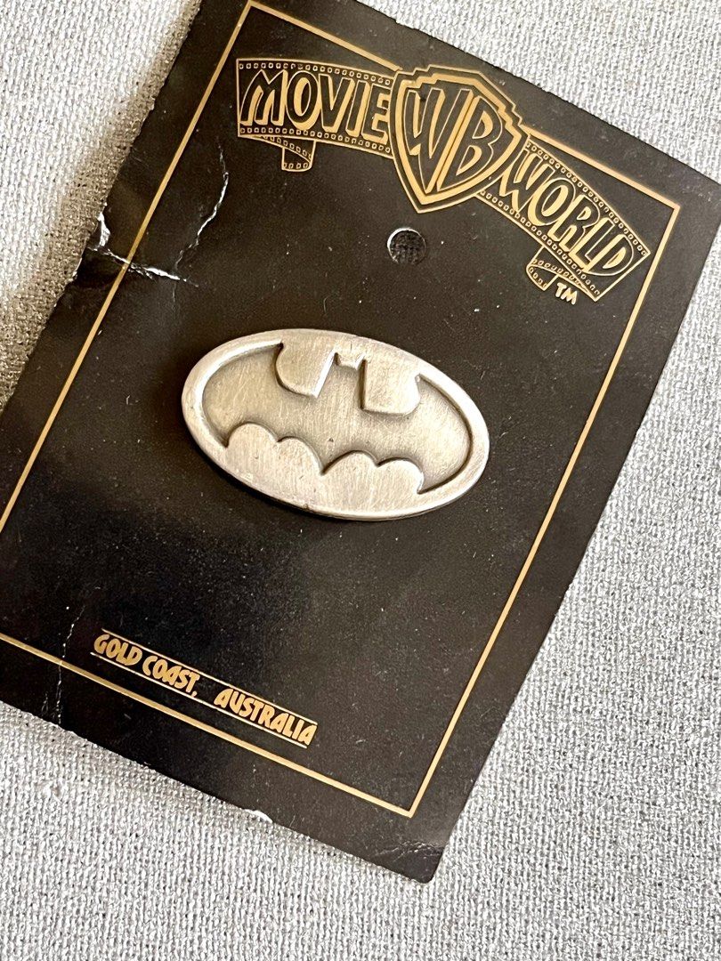 Vintage Batman pin, Hobbies & Toys, Memorabilia & Collectibles, Vintage ...