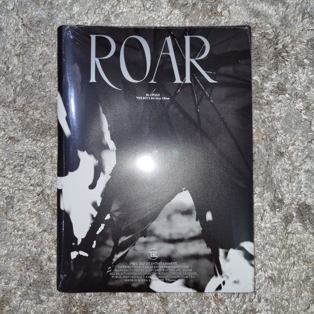 WTS ROAR Sealed Regular Album (Reach version) TBZ THE BOYZ Be Awake ...