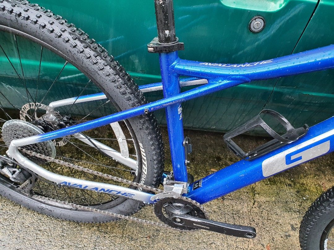 29er 2022 GT Avalanche Sport (built bike, whole bike) on Carousell