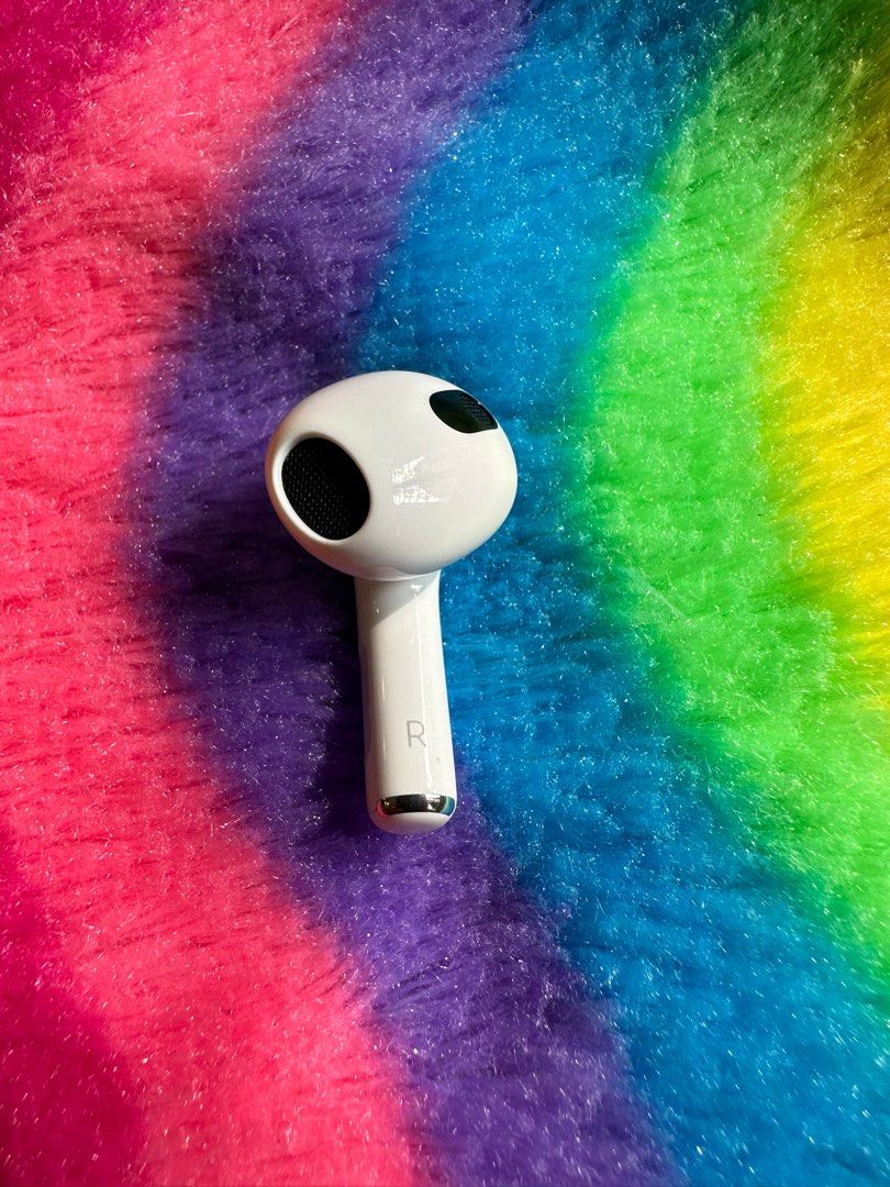 AirPods Gen 3 RIGHT EarPod (NEW), Audio, Earphones on Carousell
