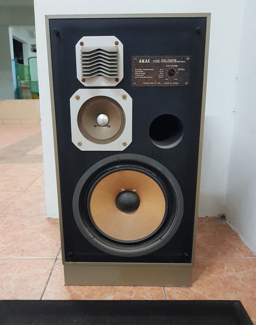 AKAI Speaker System, Made in JAPAN, Model SW-305S Speaker, ONE ...