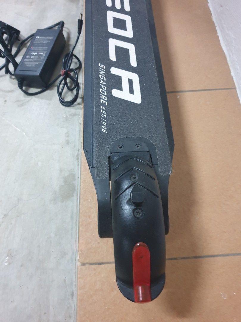 Aleoca E-Potenza Alloy Electric Scooter X.8, Black (Faulty Battery ...