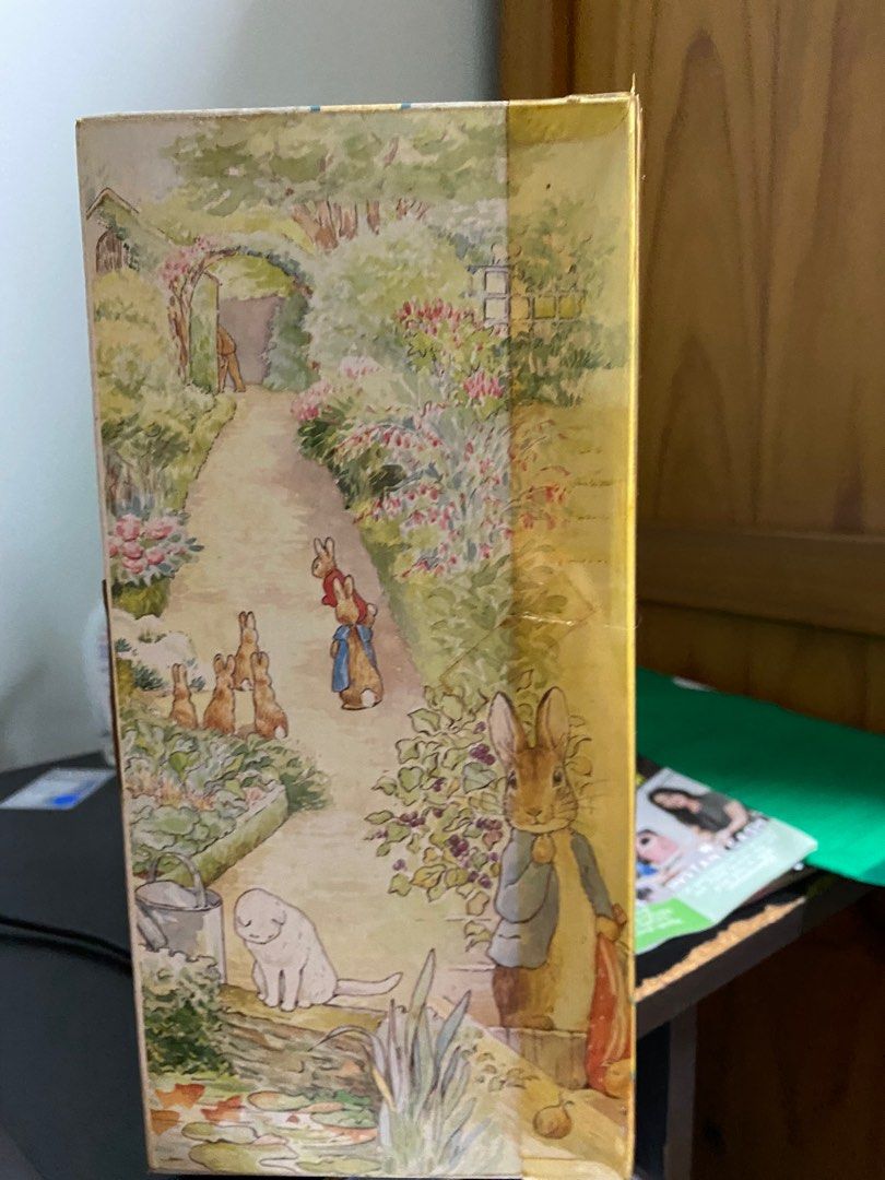 Beatrix Potter Collectible in original box, Hobbies & Toys, Memorabilia ...