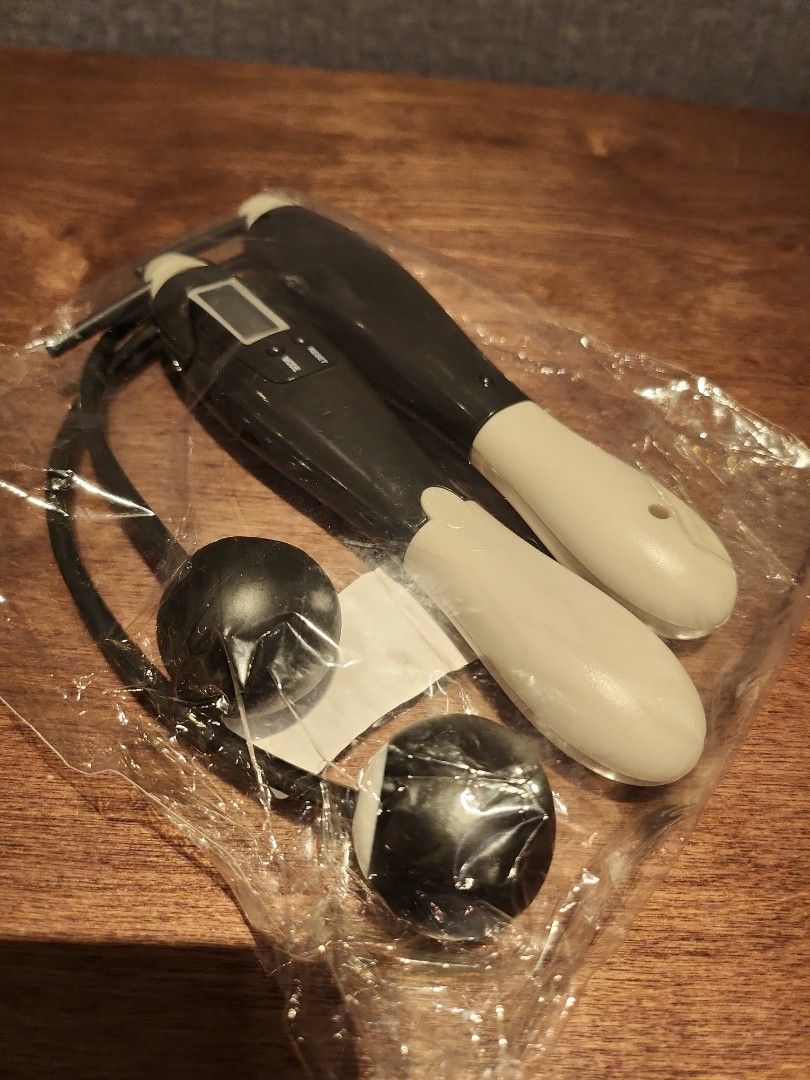 Brand new Cordless Jumping Robe, Sports Equipment, Exercise & Fitness ...