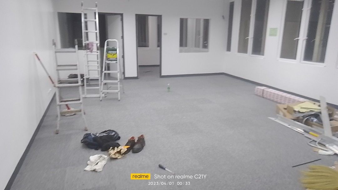 Carpet Tile Bitumen Backing light gray, Furniture & Home Living, Home ...