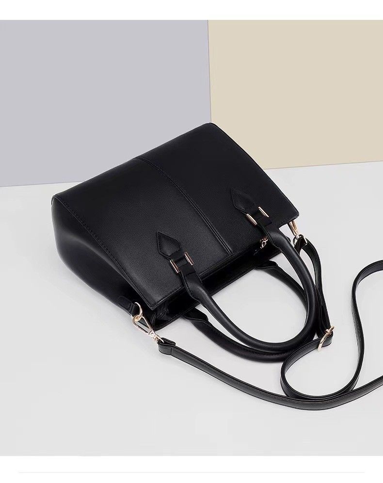 Classy black handbag, Women's Fashion, Bags & Wallets, Purses & Pouches ...
