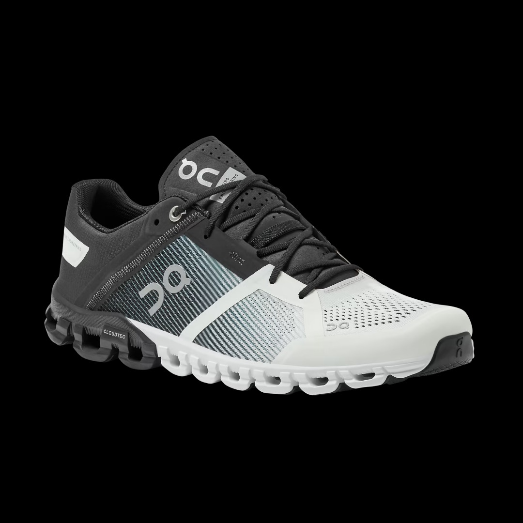 On Cloudflow Men's on Carousell