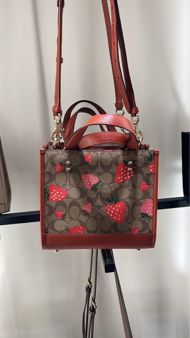 Coach Outlet Japan Pre-order, Women's Fashion, Bags & Wallets, Purses ...