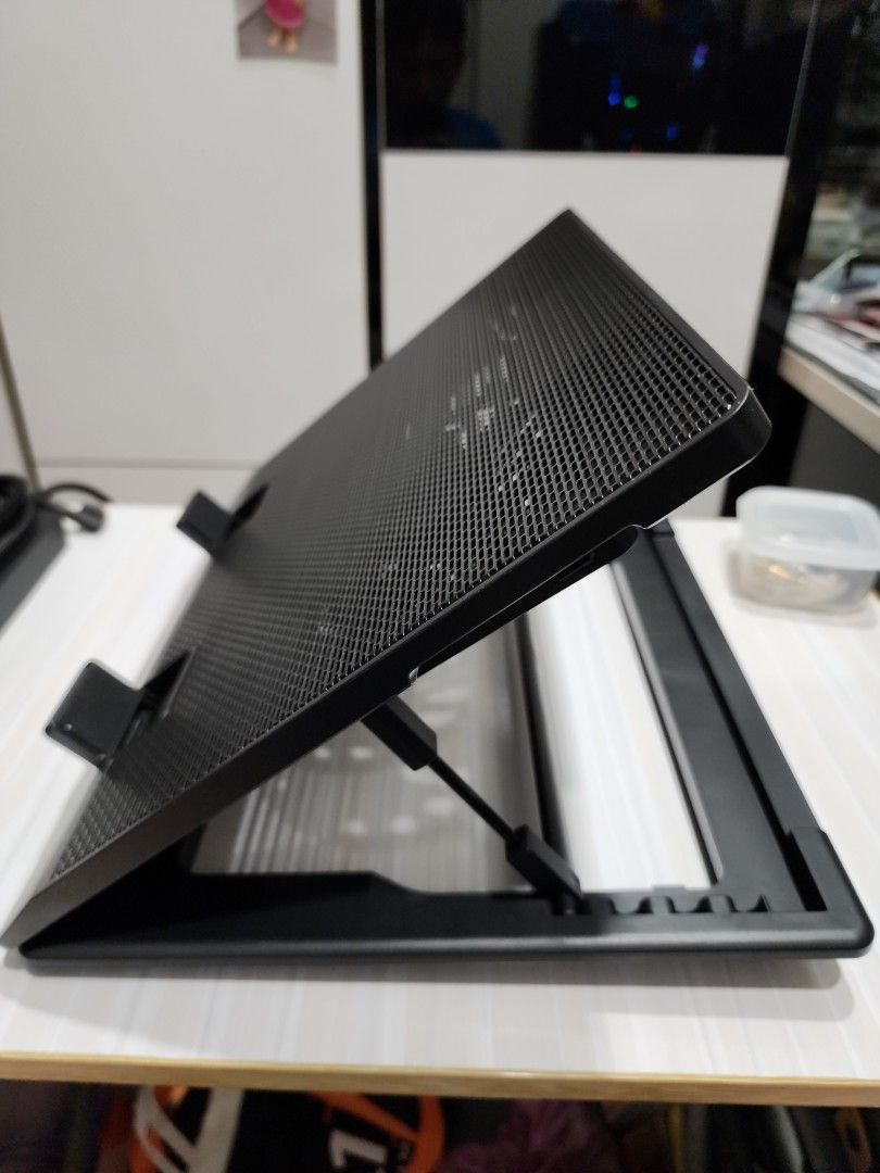 Cooler Master Ergostand Lite Cooling pad, Computers & Tech, Parts ...