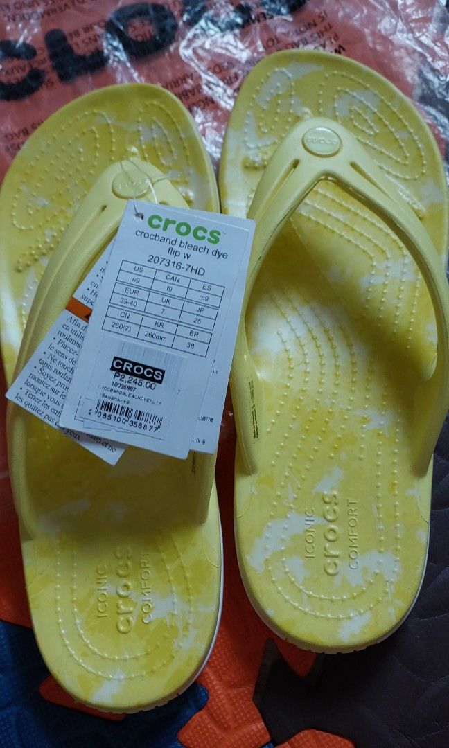 Crocs W9 Crocband Bleach Dye Yellow Flip, Women's Fashion, Footwear ...