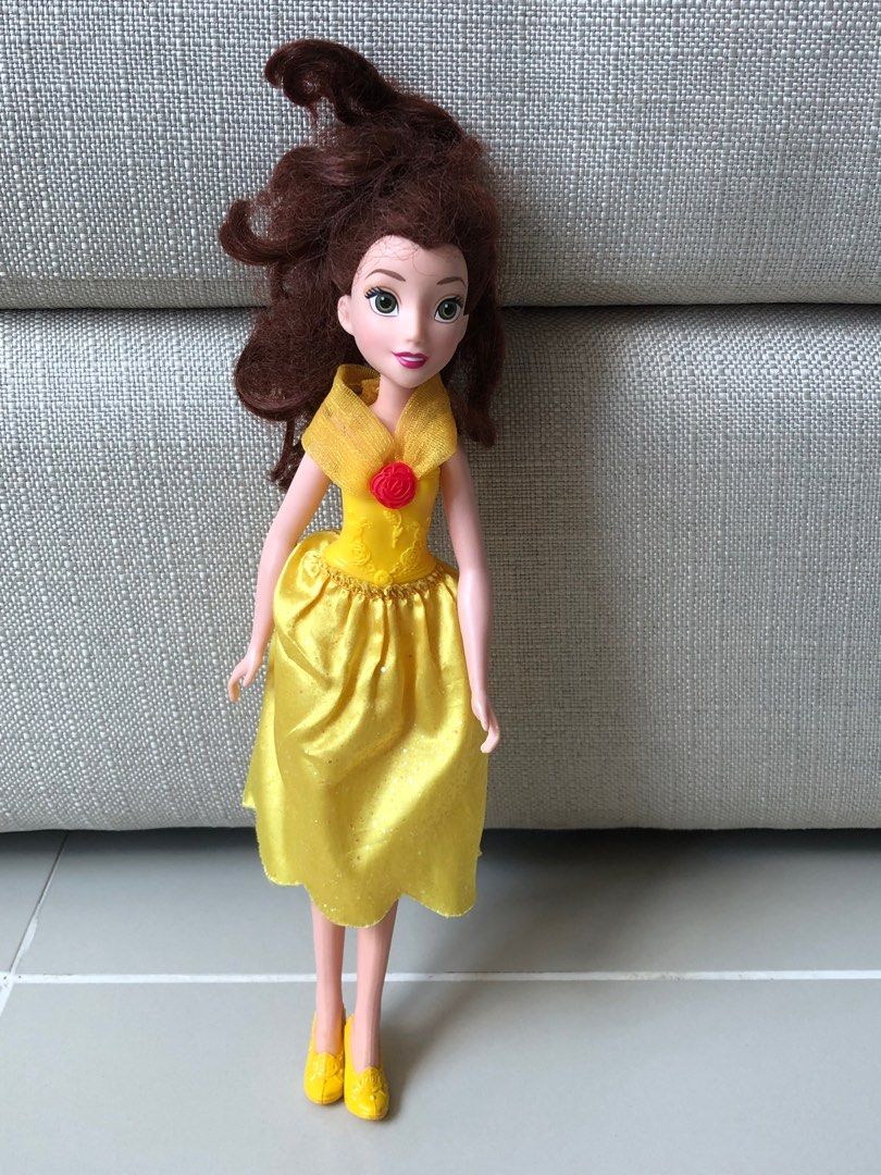 Disney Princess Belle Bella Doll, Toys & Collectibles, Mainan di Carousell