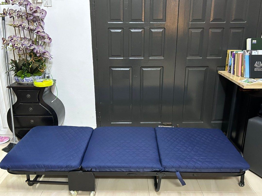 extra bed single ( katil lipat), Furniture & Home Living, Bedding ...