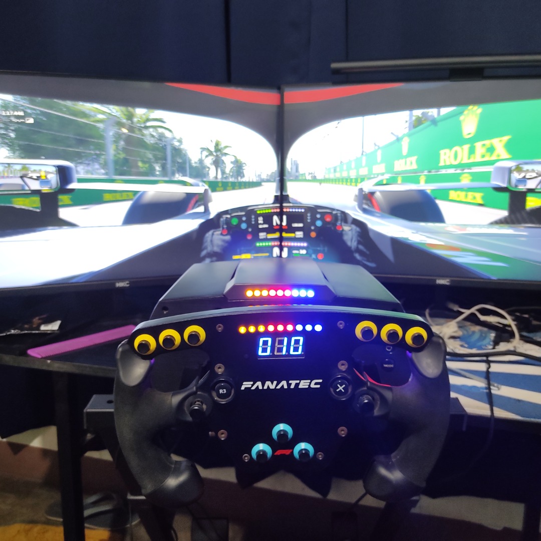 Fanatec CSL Elite (F1) Wheel + Base + Pedal + Stand (PC/PS4/PS5 ...