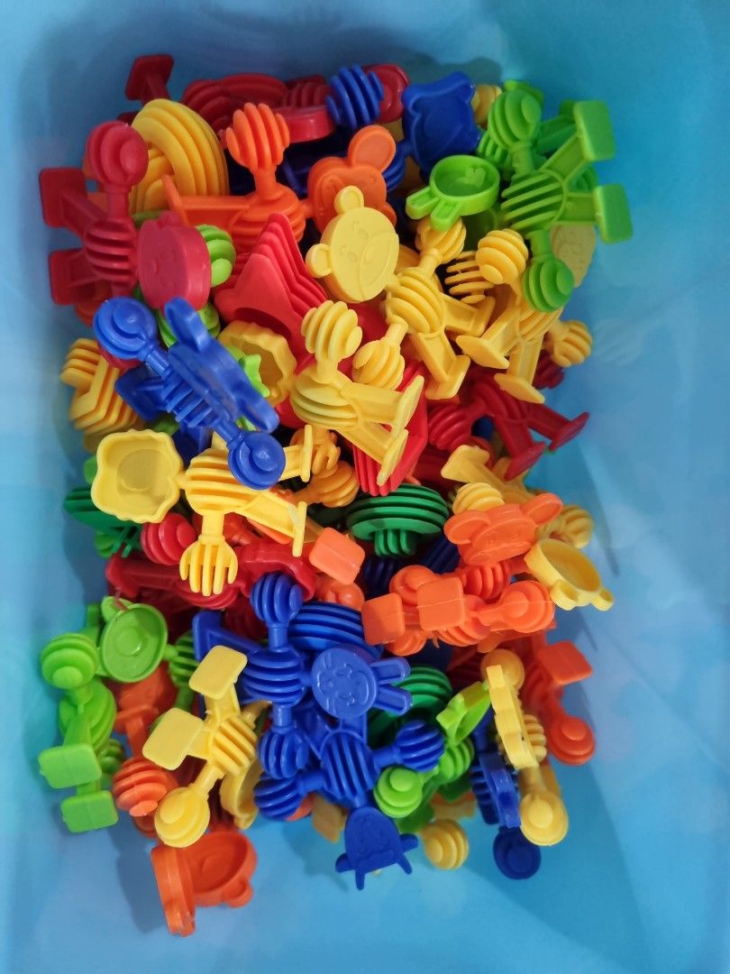 Fixing figurines, Hobbies & Toys, Toys & Games on Carousell