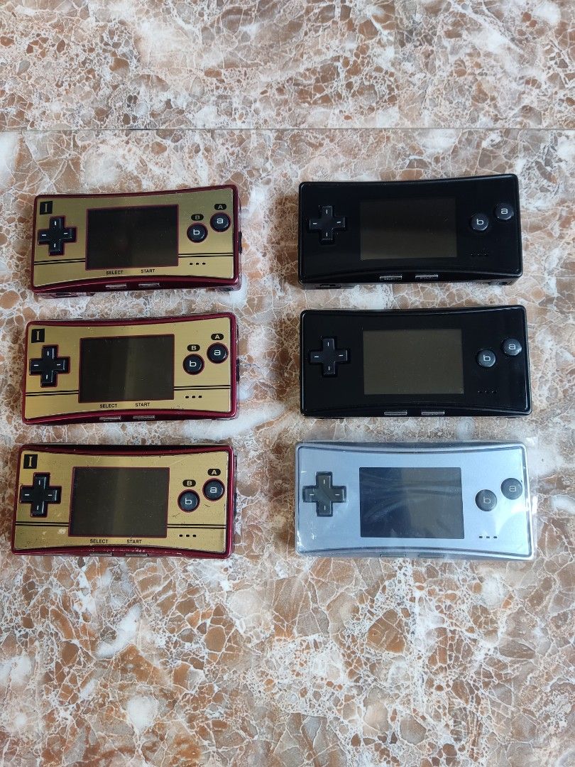 GBM Gameboy Micro with Free Games, Pouch Bag and Charger (Please Read ...