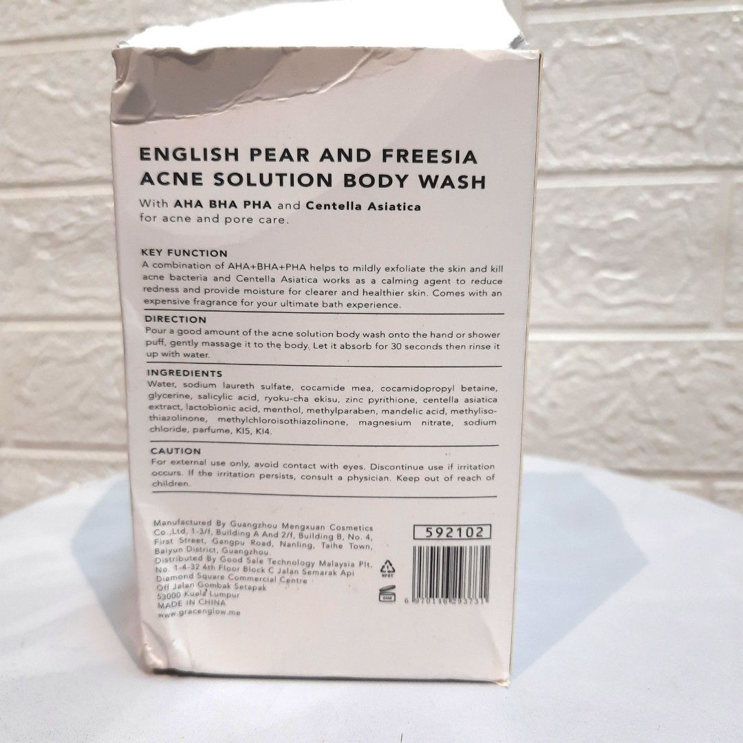 Graceandglow English Pear And Freesia Body Wash On Carousell