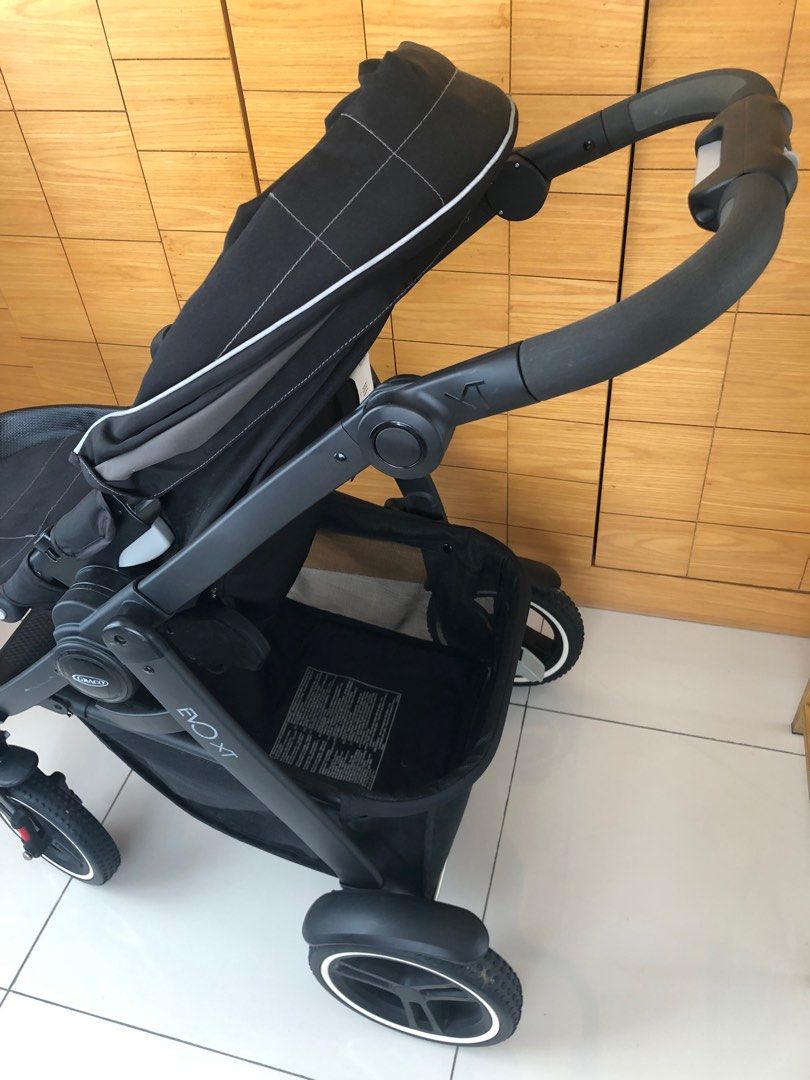 Graco Evo XT Stroller, Babies & Kids, Going Out, Strollers on Carousell