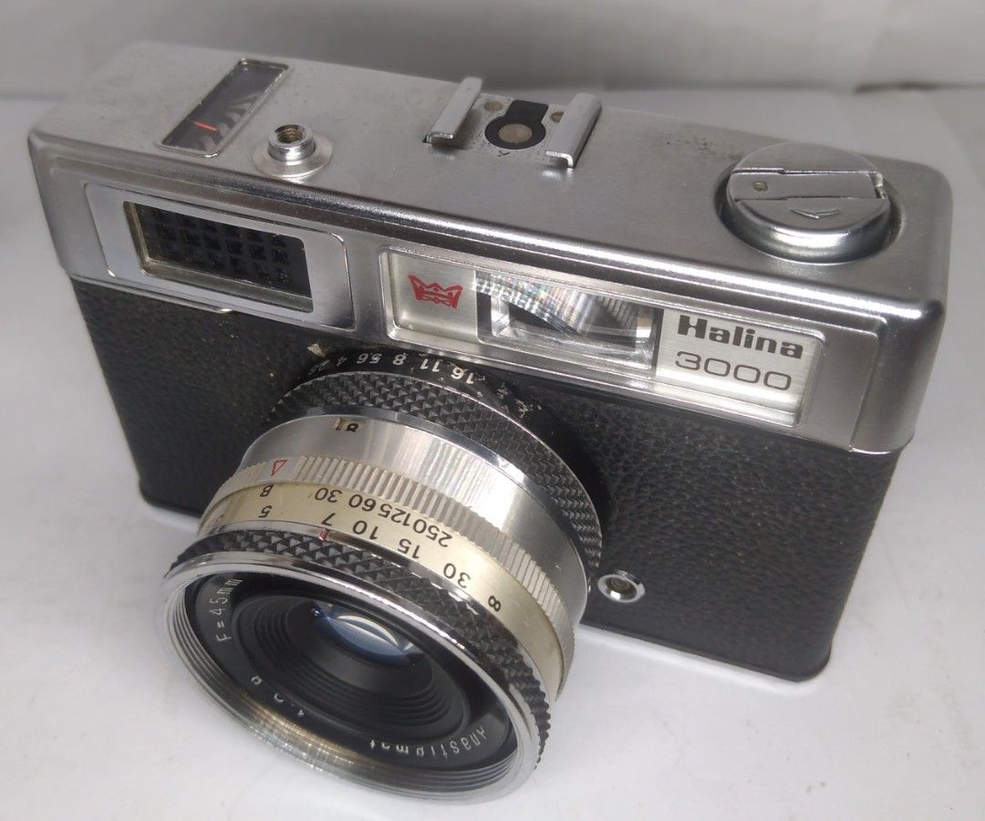 Halina 3000 film camera 1970s, Photography, Cameras on Carousell