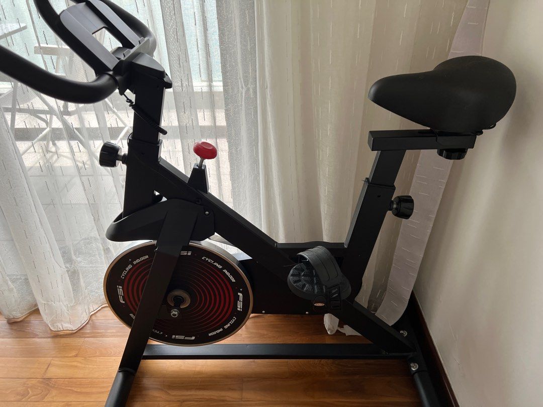 Home cycling machine, Sports Equipment, Other Sports Equipment and ...