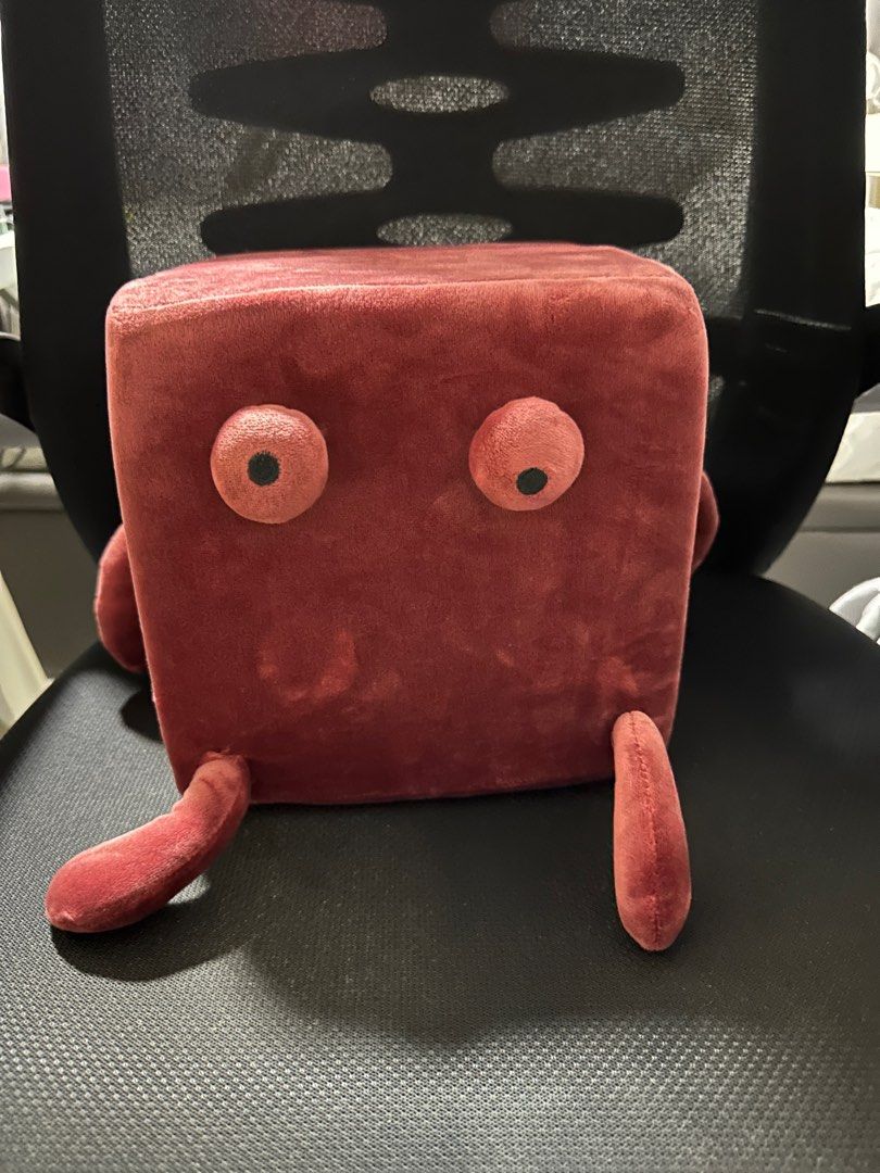 Hooga square / cube plush toy, Hobbies & Toys, Toys & Games on Carousell