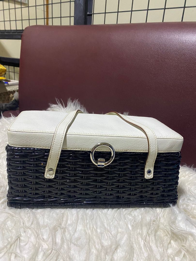 Authentic Kate Spade black rattan-leather shoulder bag white leather on ...