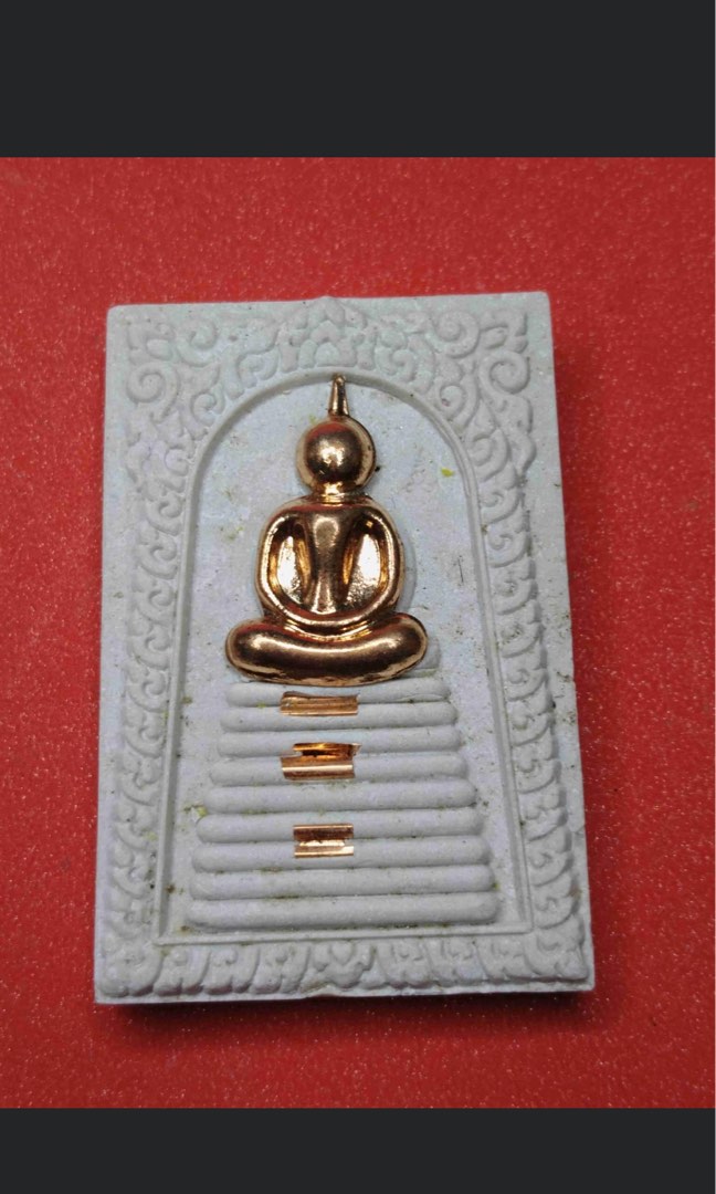 Kruba Krissana amulet, Hobbies & Toys, Memorabilia & Collectibles ...