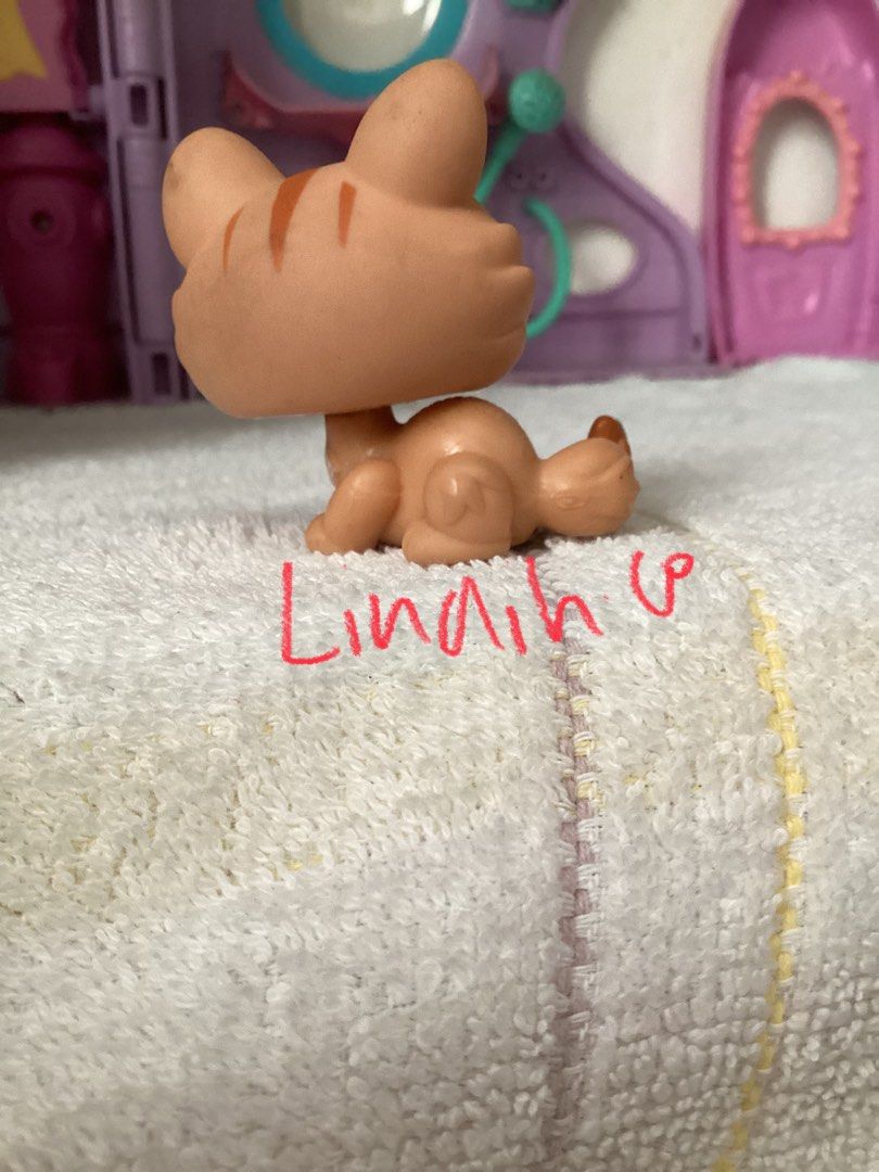 LPS Littlest Petshop Crouching cat Hasbro, Hobbies & Toys, Toys & Games ...