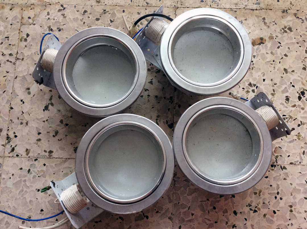 Many Fluorescent Decorative Downlight Slot Seat for PLC 18W Tube Bulb ...