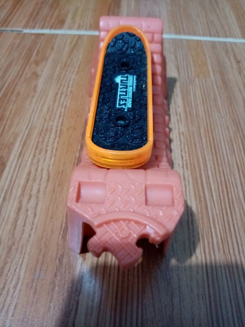 Mcdo 2014 Teenage Mutant Ninja Turtles Michael angelo finger skateboard ...