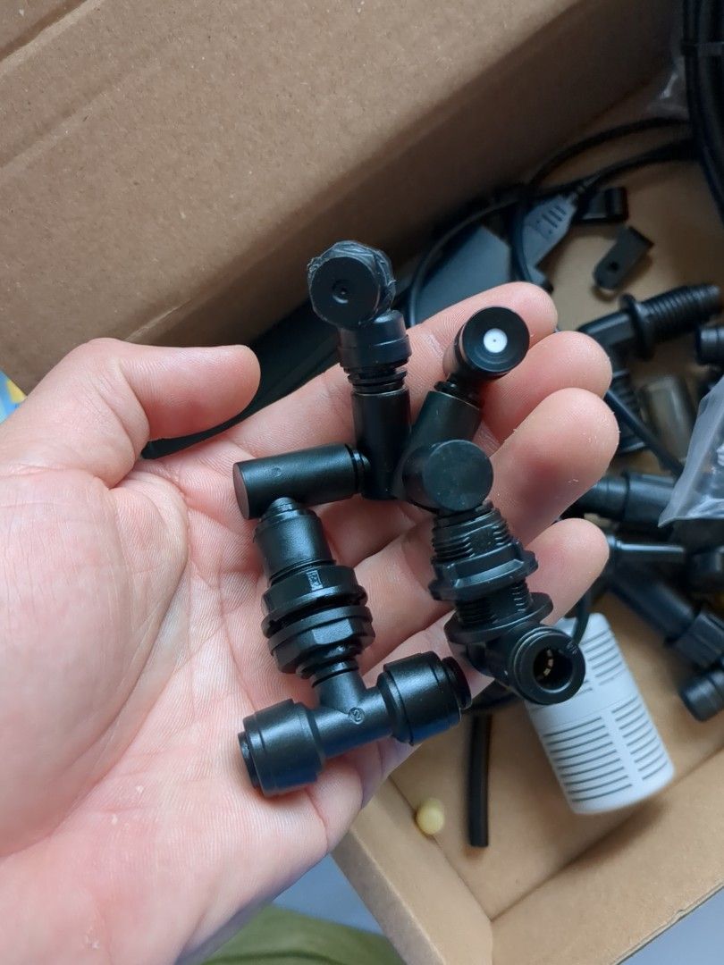 Mius smart misting system, Pet Supplies, Homes & Other Pet Accessories ...