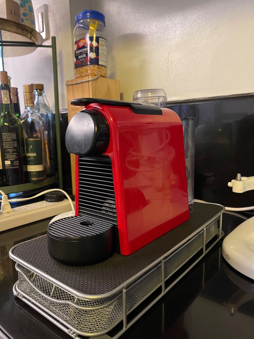 Nespresso Essenza Mini, TV & Home Appliances, Kitchen Appliances ...
