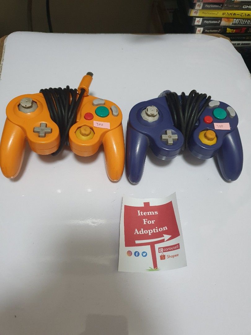Original Nintendo Gamecube Controllers (Nintendo Gamecube and Wii ...