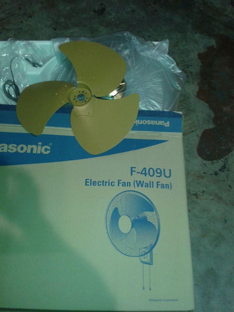 Panasonic Wall Fan - F-409UNBNBH, TV & Home Appliances, Other Home ...