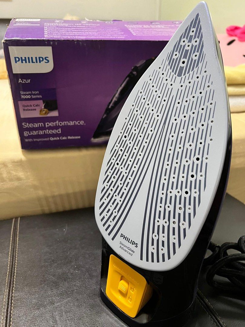 Philips Steam Iron 7000 series, TV & Home Appliances, Irons & Steamers ...