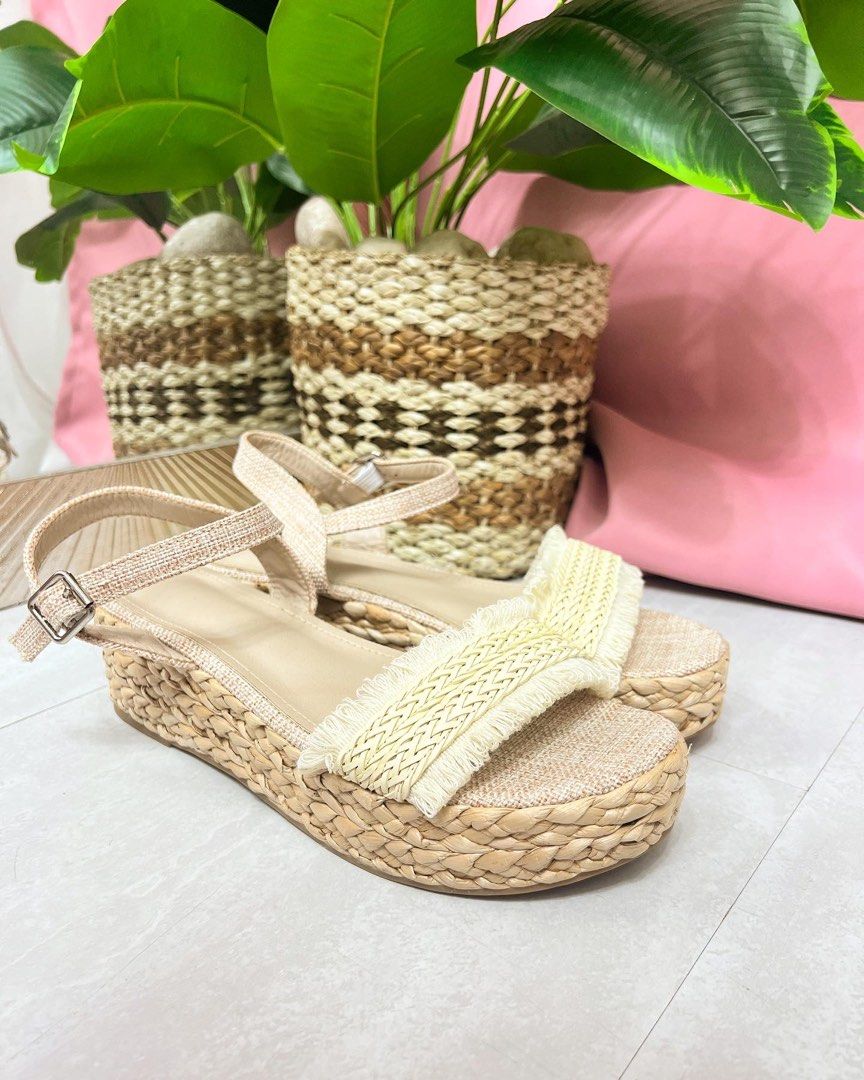 Platform Abaca Sandals, Women's Fashion, Footwear, Wedges on Carousell