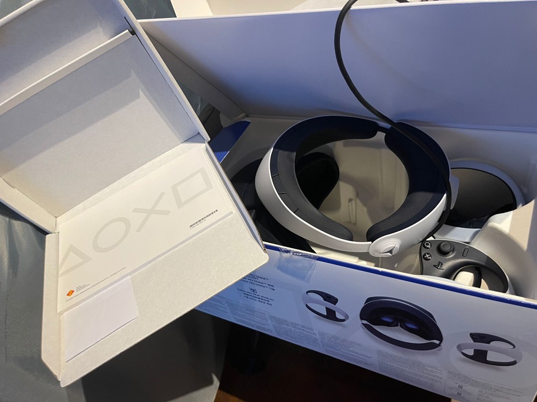 PSVR2 99% new full set with receipt and box, 電子遊戲, 遊戲機配件, VR 虛擬實境 ...