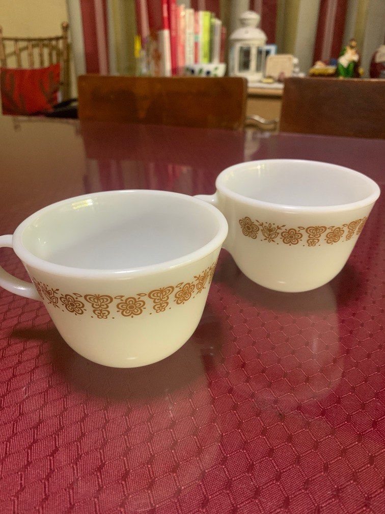 PYREX ORIGINAL CUPS SET. Vintage style. Microwave safe., Furniture ...