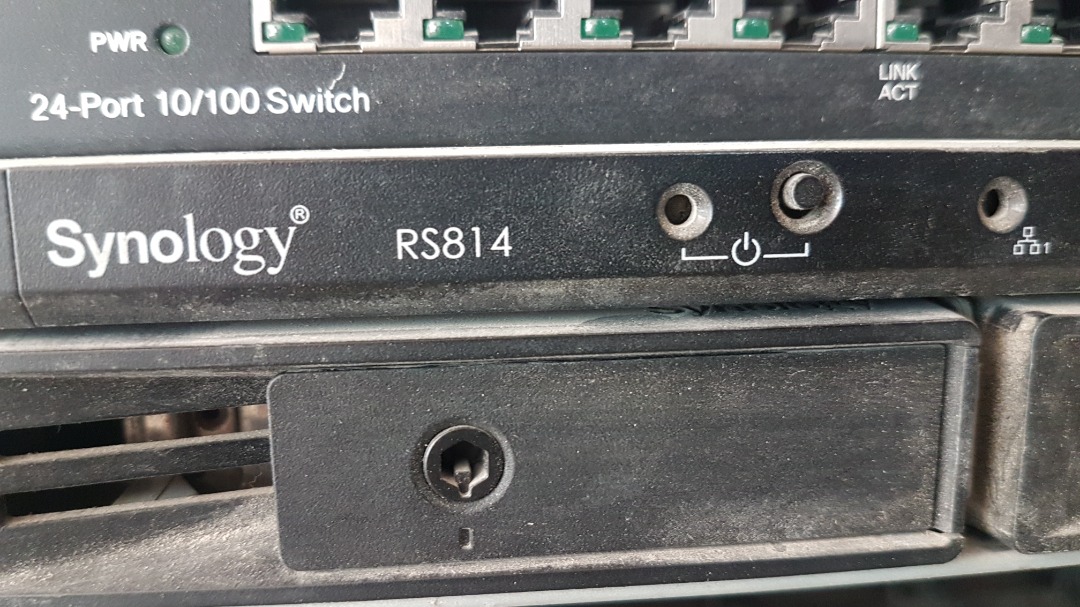 Rack mount HDD storage/servers - Synology/ Buffalo, network switches ...