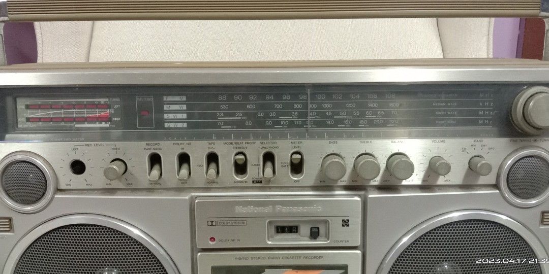 RM550/- Radio Lama Antik Klasik Old Vintage Jenama National Panasonic ...